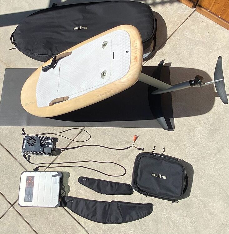 SELLING Fliteboard Pro Series 2.0 - Buy & Sell - FOIL.zone