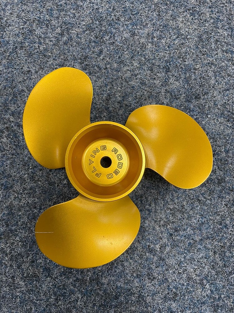 Flying Rodeo 7" Propeller gold - Buy & Sell - FOIL.zone