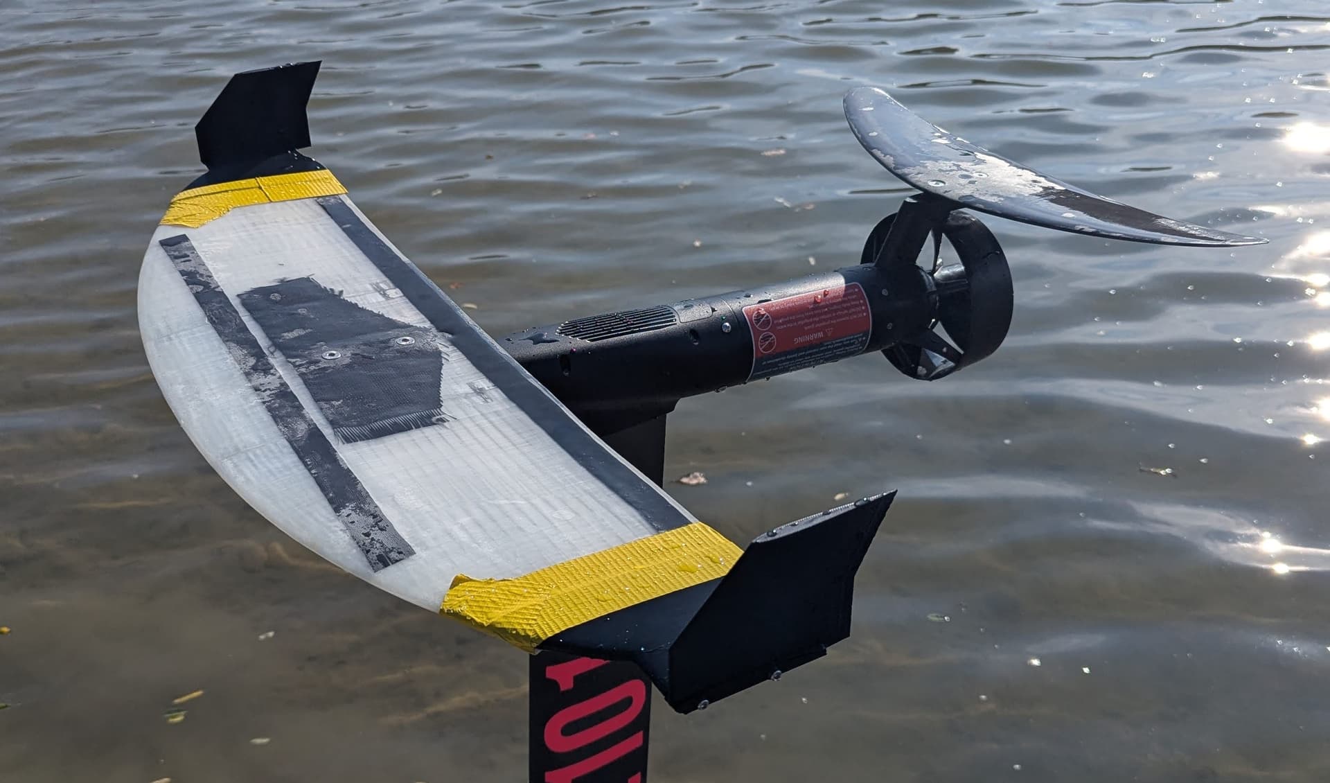 Hydrodynamics of hydrofoils, roll stability, input? - Build, Repair ...